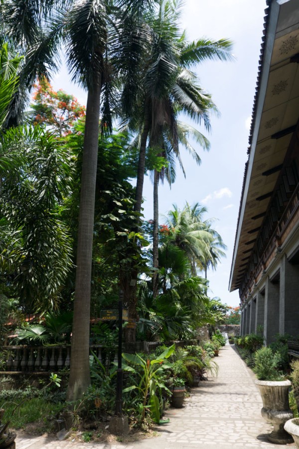 Visit Manila. What to do in 24 hours | My Custard Pie